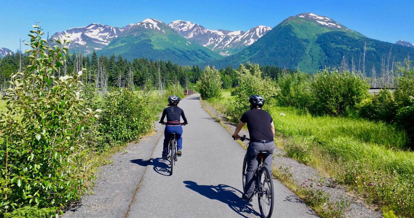 Anchorage Guided Bike Tours | Alaska Trail Guides